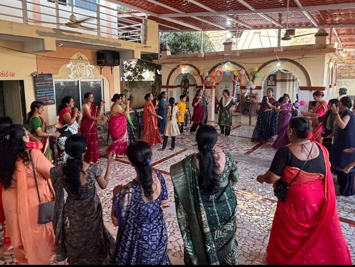 Veraval Jalram Mandir Celebrates Mango Festival With 251kg Decor