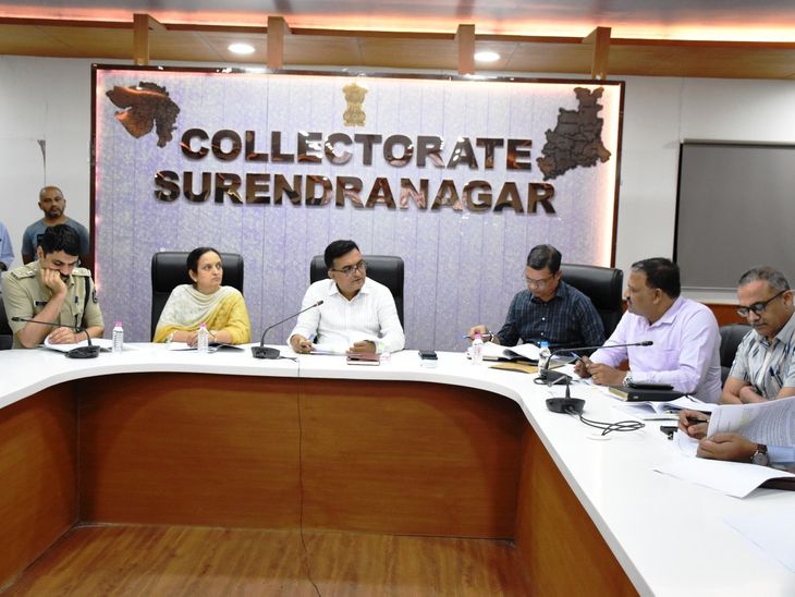 Surendranagar Collector Reviews Upcoming Event Planning | Jan Kalyan