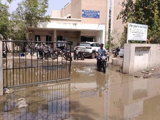 Lakhtar PGVCL Office Waterlogging; Rain Problem Begs Solution