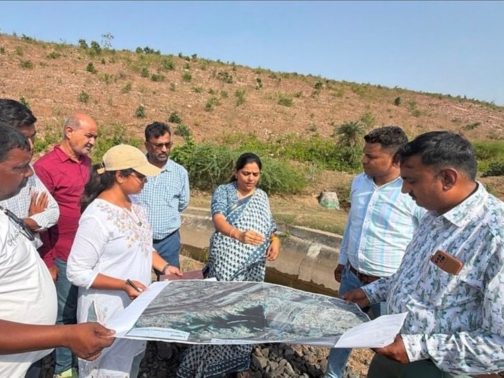 Morva Hadf Dam Water Plan Inspection; Nimishaben Suthar Guides Work