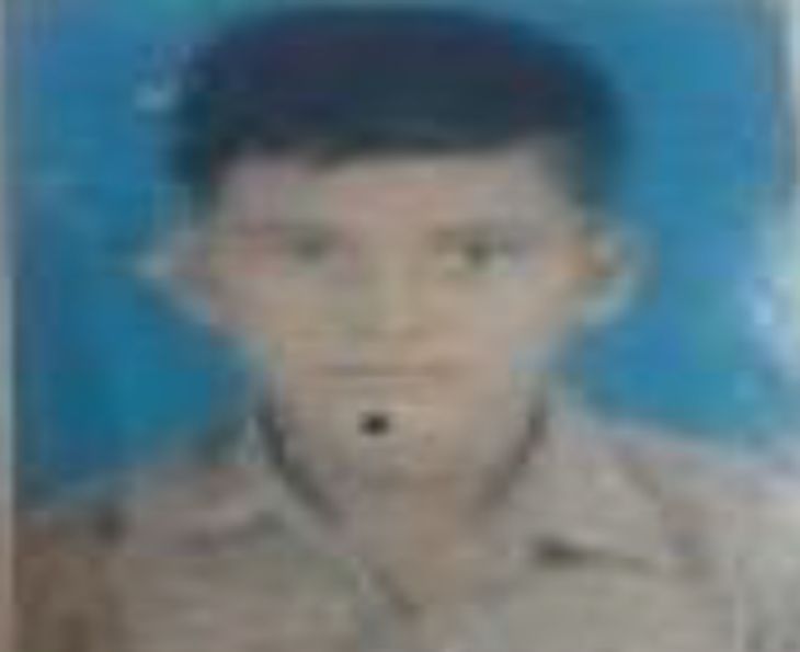 8-year-old boy missing from Jamnagar 14 years ago found in Ahmedabad at ...