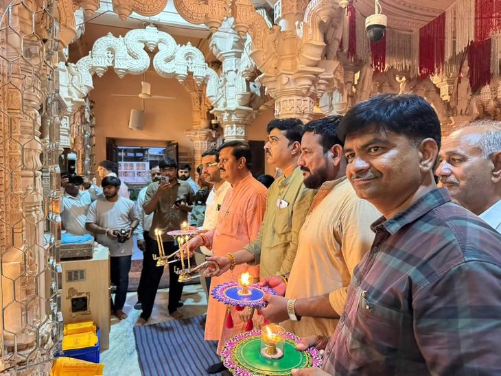 Surendranagar BAPS Temple Maha Aarti; PM Modis 12 Years Rule
