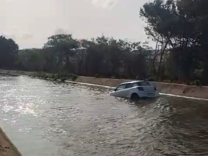 Car Canal Accident: Two Rescued on Sanki-Chalthan Road