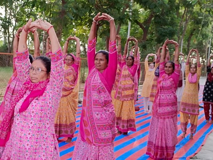 Sami Celebrates World Yoga Day; Govt College Participates