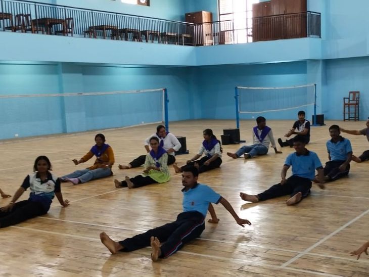 Pre. M.C. Shah Commerce College Yoga Day Celebration | NSS NCC Students ...