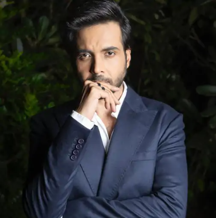 'Amitabh Bachchan is the Dronacharya of my life': Abhishek Banerjee ...