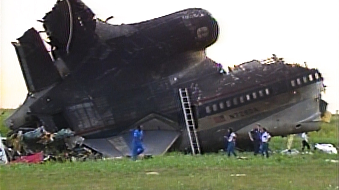 Top 10 deadliest plane crashes in US history: Explaining the causes ...