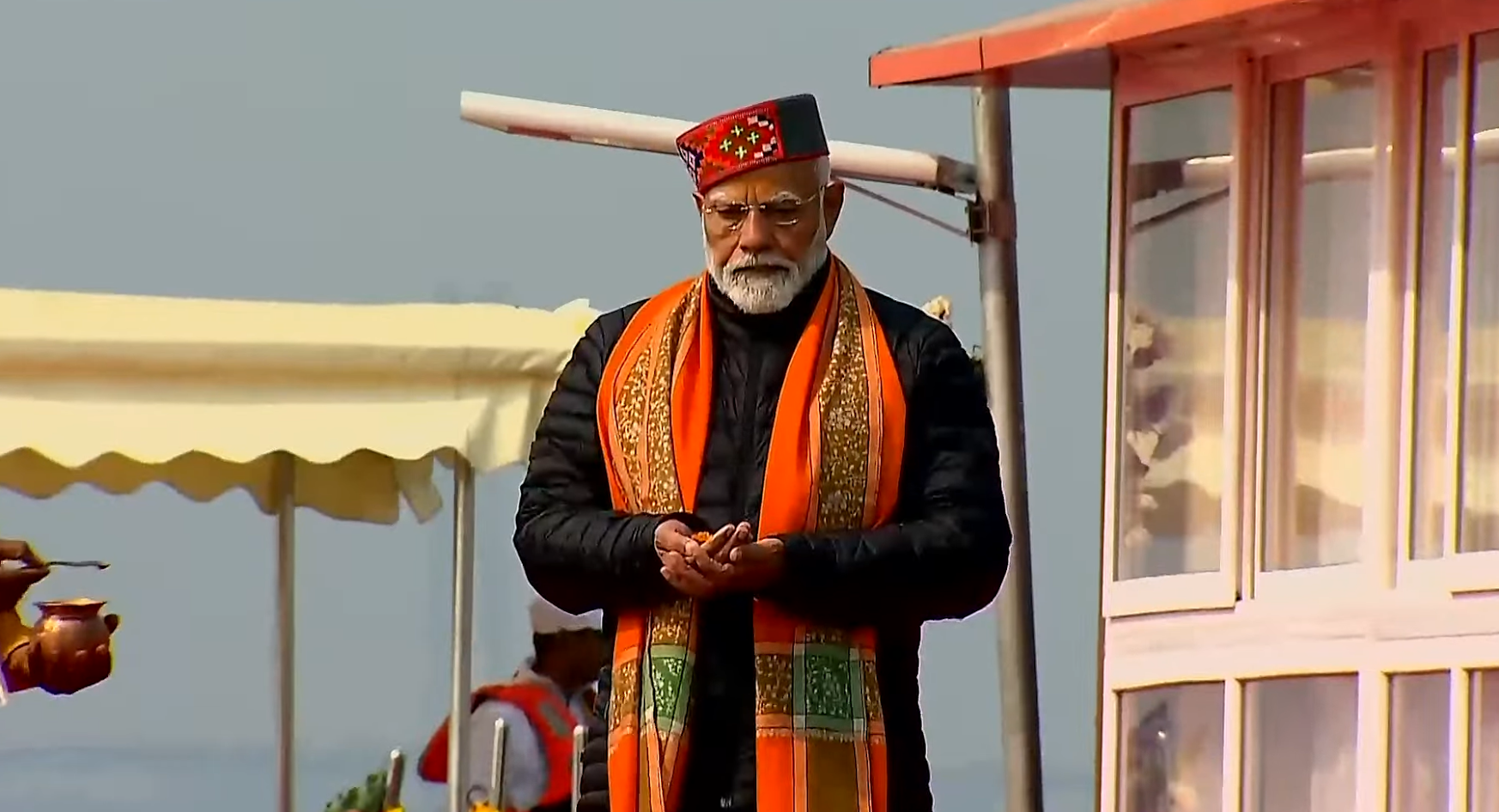 PM Modi reaches Prayagraj | Bhaskar English