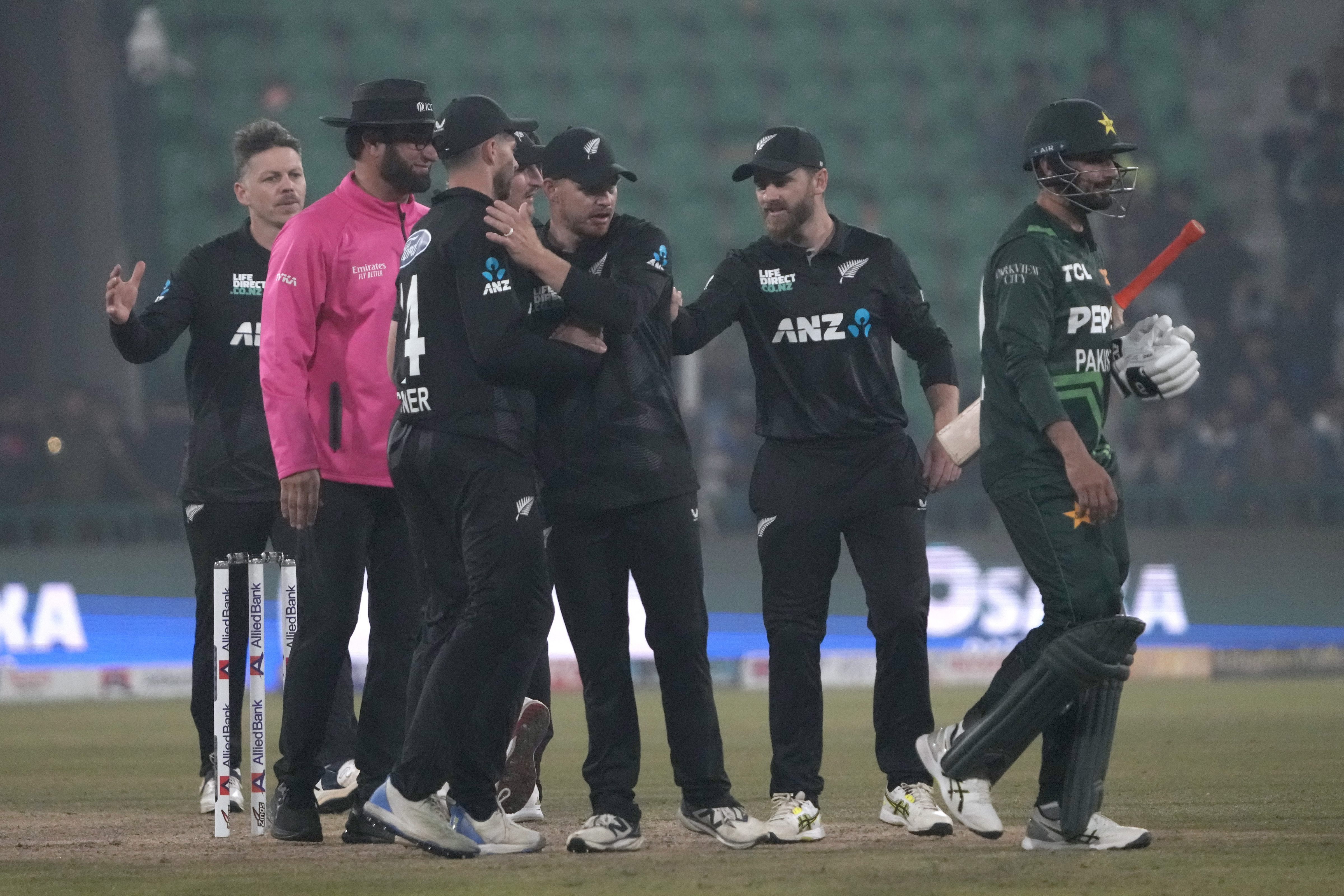 New Zealand defeated Pakistan by 78 runs in tri-series opener: Glen ...