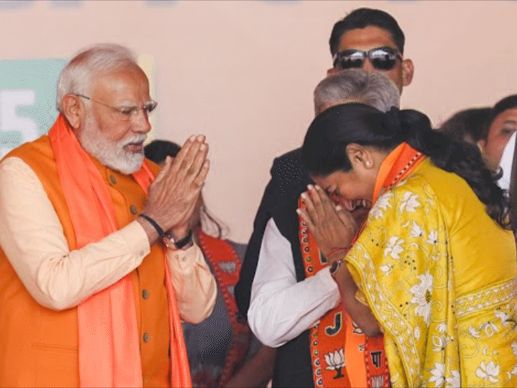 First-time MLA Rekha Gupta named Delhi's new Chief Minister RSS proposed her name, high command ...