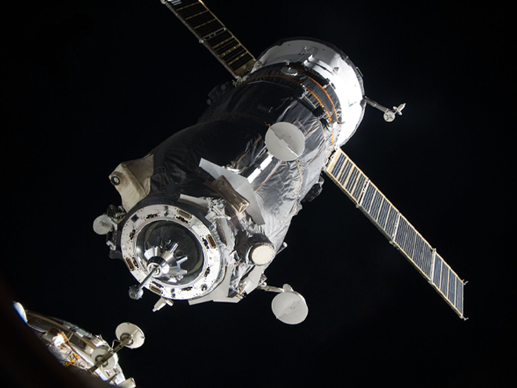 Why ISRO is using docking technology instead of giant rocket | Bhaskar ...