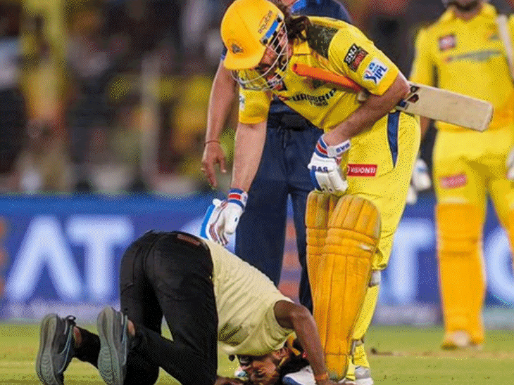 Pitch invader, TATA IPL 2025, Wasim Jaffer, explained, BCCI, RCB, KKR