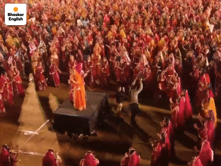 12,000 women create world record with Ghoomar dance in Surat; Grand ...
