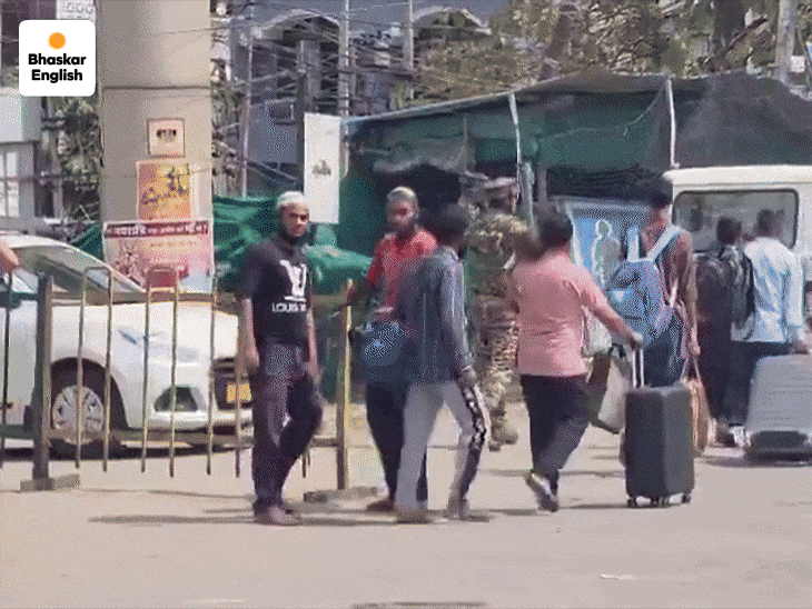 What happens next in Kashmir? Valley empty, bookings cancelled ...