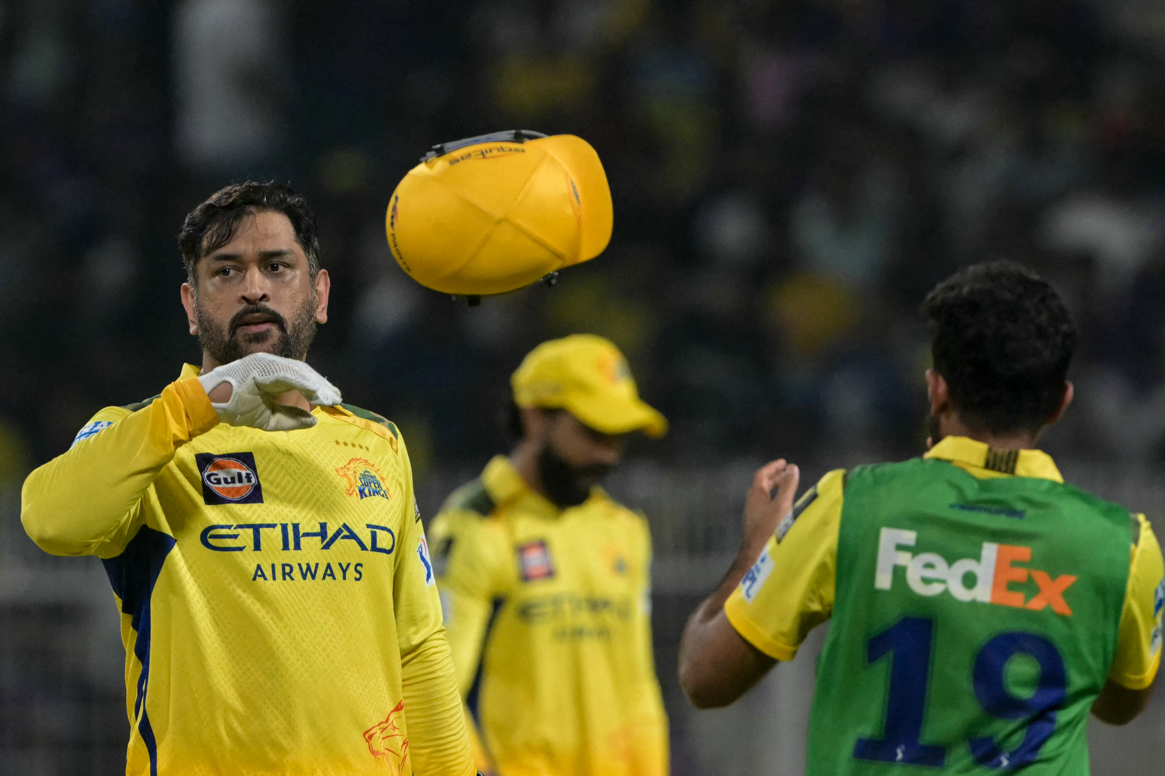 'Time for MS Dhoni to rest': Former teammate gives advice to 'Thala' after CSK's disappointing ...