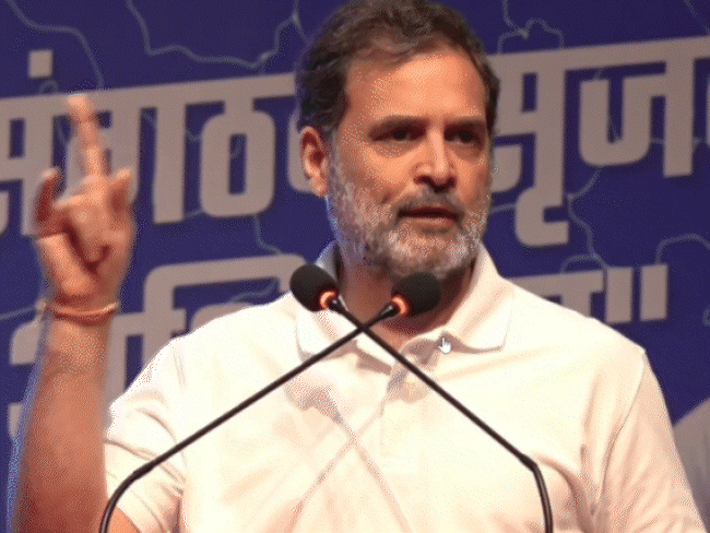 Para swimmer protests Rahul Gandhi’s ‘Langda’ remark: Padma Shri ...