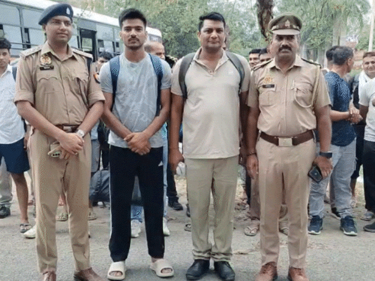 father and son selected as constables in up police hapur sp calls it ...