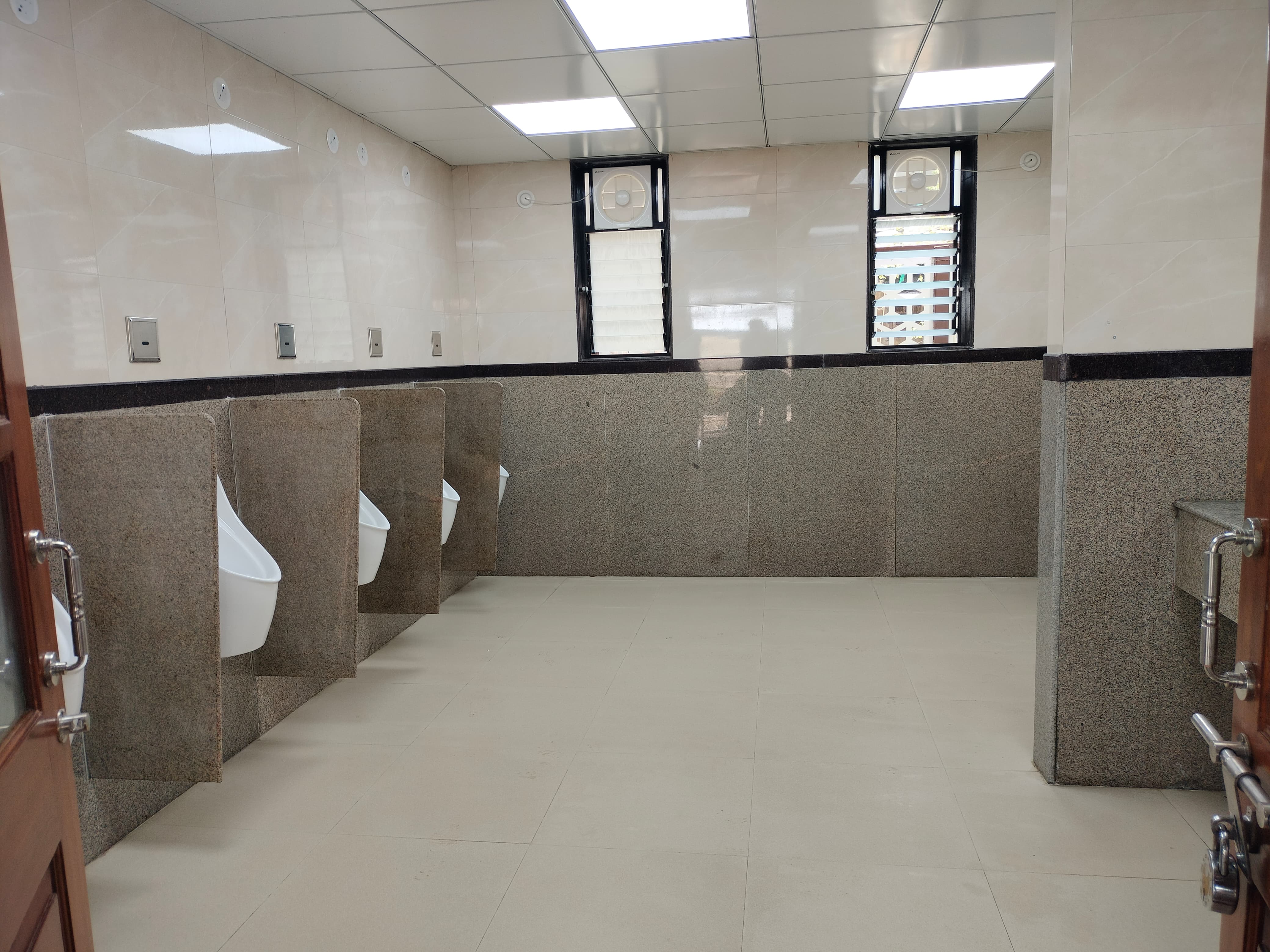 csr dmart revamp railway station toilets at thane and kalyan commuters ...