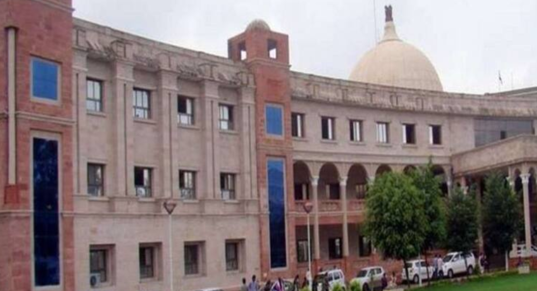 EOW books five in Indore stamp duty scam: 3 builders, 2 registrars ...