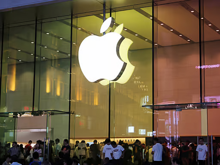 Apple turns to tabletop robots, smart displays for a comeback