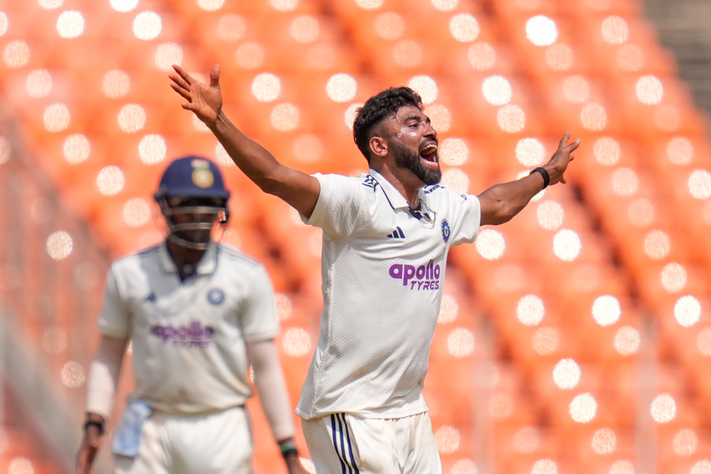'Hero in one match, zero in the next': Mohammed Siraj recalls MS Dhoni ...