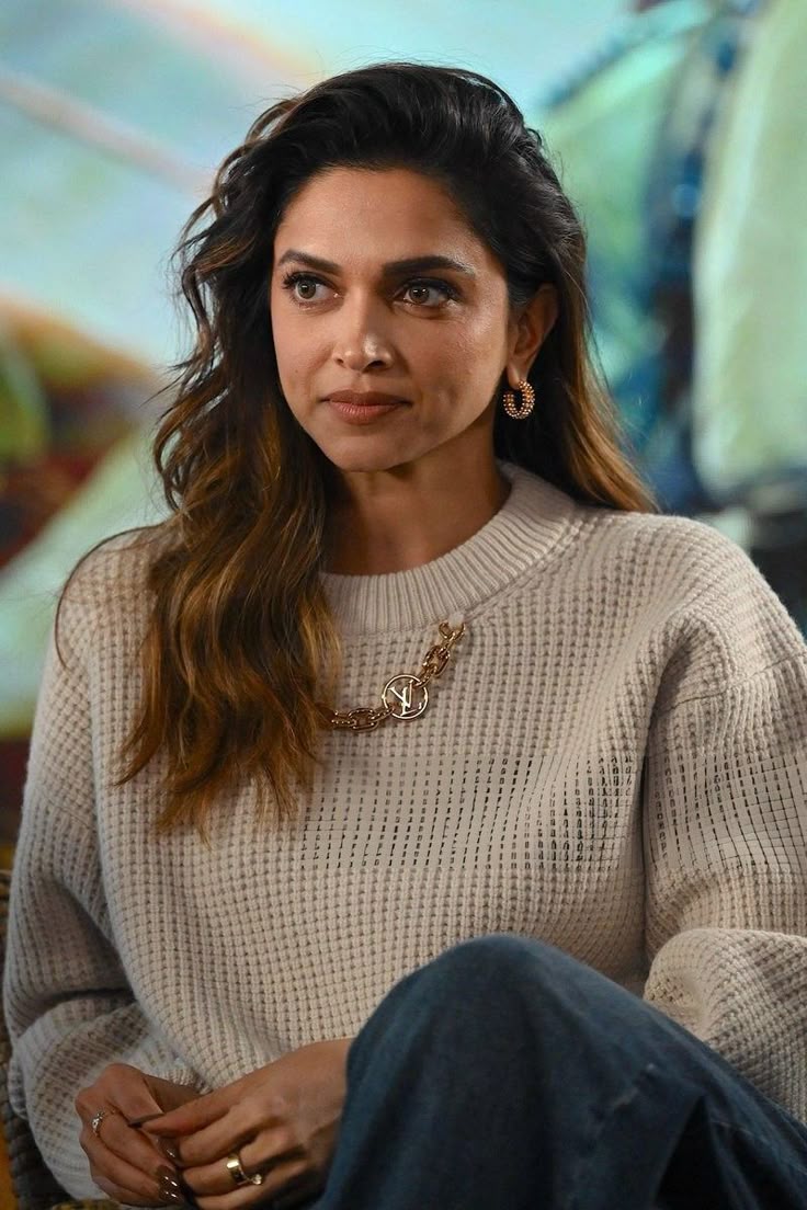 Deepika Padukone 8-hour work shift debate continues