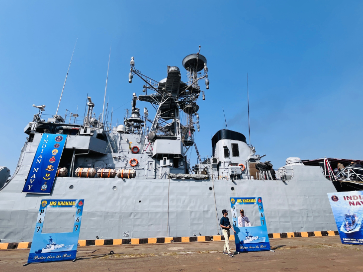 ins khanjar ins kora kolkata navy week frontline guided missile ...