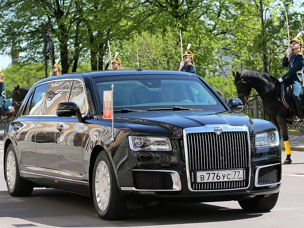 What makes Putin’s 'Aurus Senat' Limousine car so special?