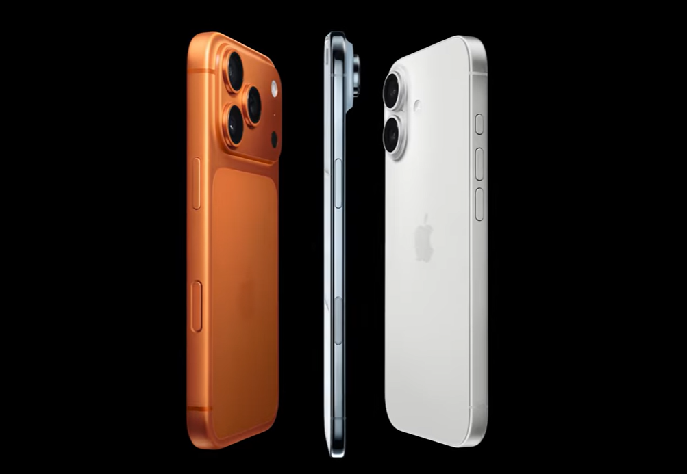 Apple opens its fifth official retail store in Noida