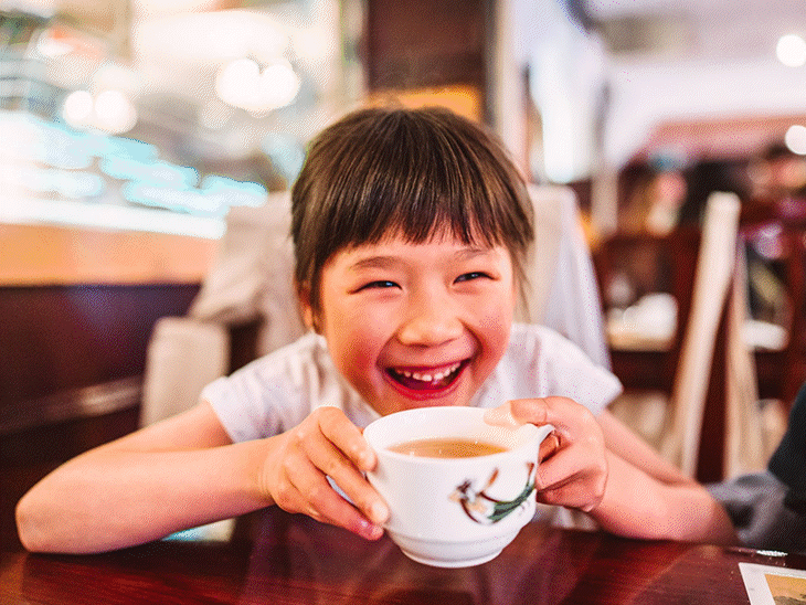 Avoid giving tea or coffee to children | Bhaskar English