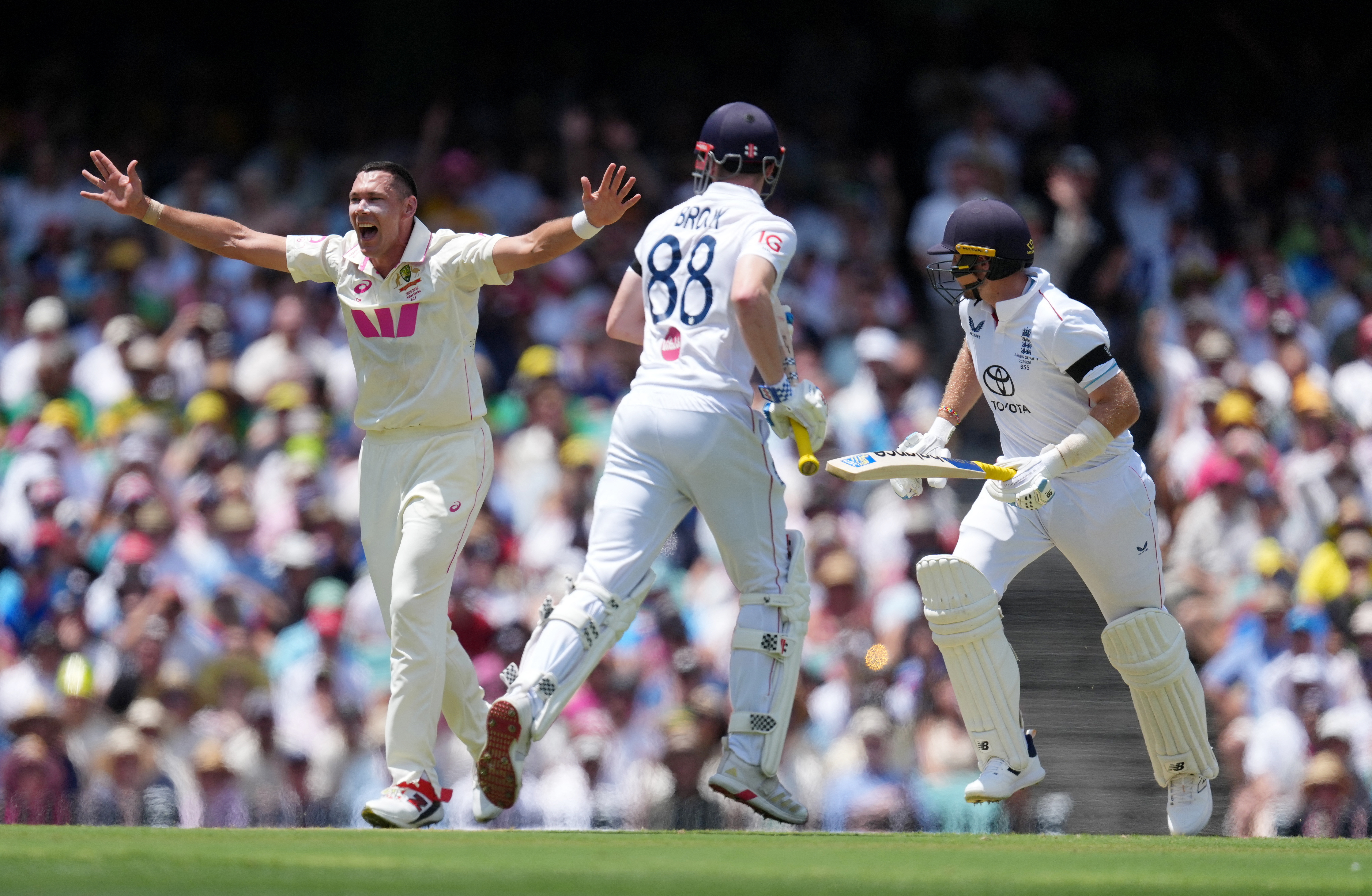 Root-Brook steady England after rain-hit Day 1 at Sydney Test: England ...