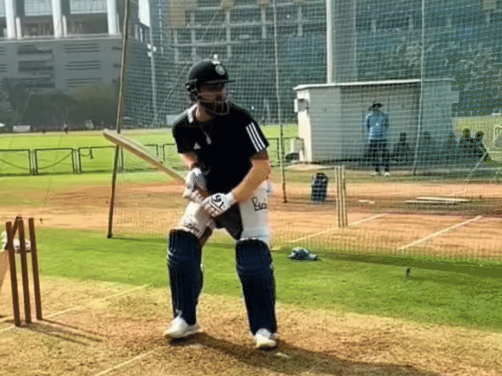 WATCH| Rohit Sharma trains in nets before IND-NZ ODI series | Bhaskar ...