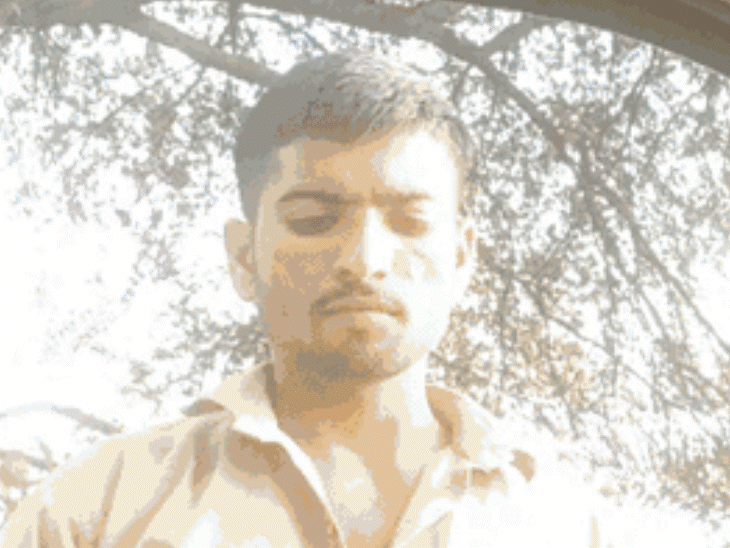 Bhopal Patwari Caught on Spy Camera Aiding Illegal Colonies