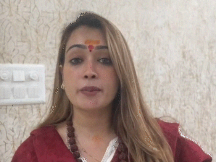 Sadhvi Harsha Quits Religious Preaching Amid Pressure | Statement