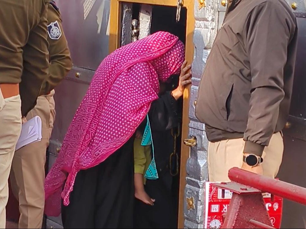 Ratlam MD Drugs Seized | Army Card Found; Suspended SI Jailed