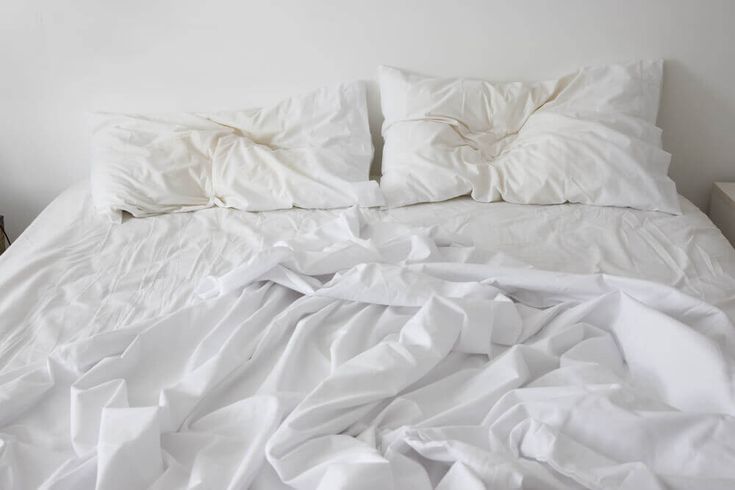 Dirty Bedsheets: Health Problems You Can Face