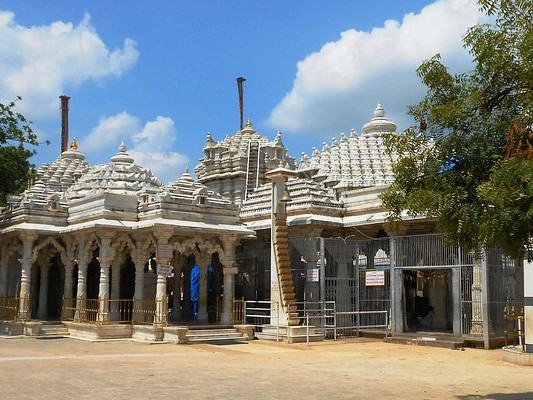 Mahudi Jain Shrine Gold Discrepancy | Trust Dispute; Ankit Mehta ...