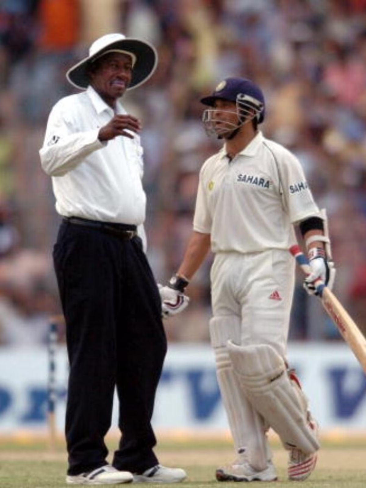 Steve Bucknor admits Sachin Tendulkar's lbw call was a mistake: Former ...