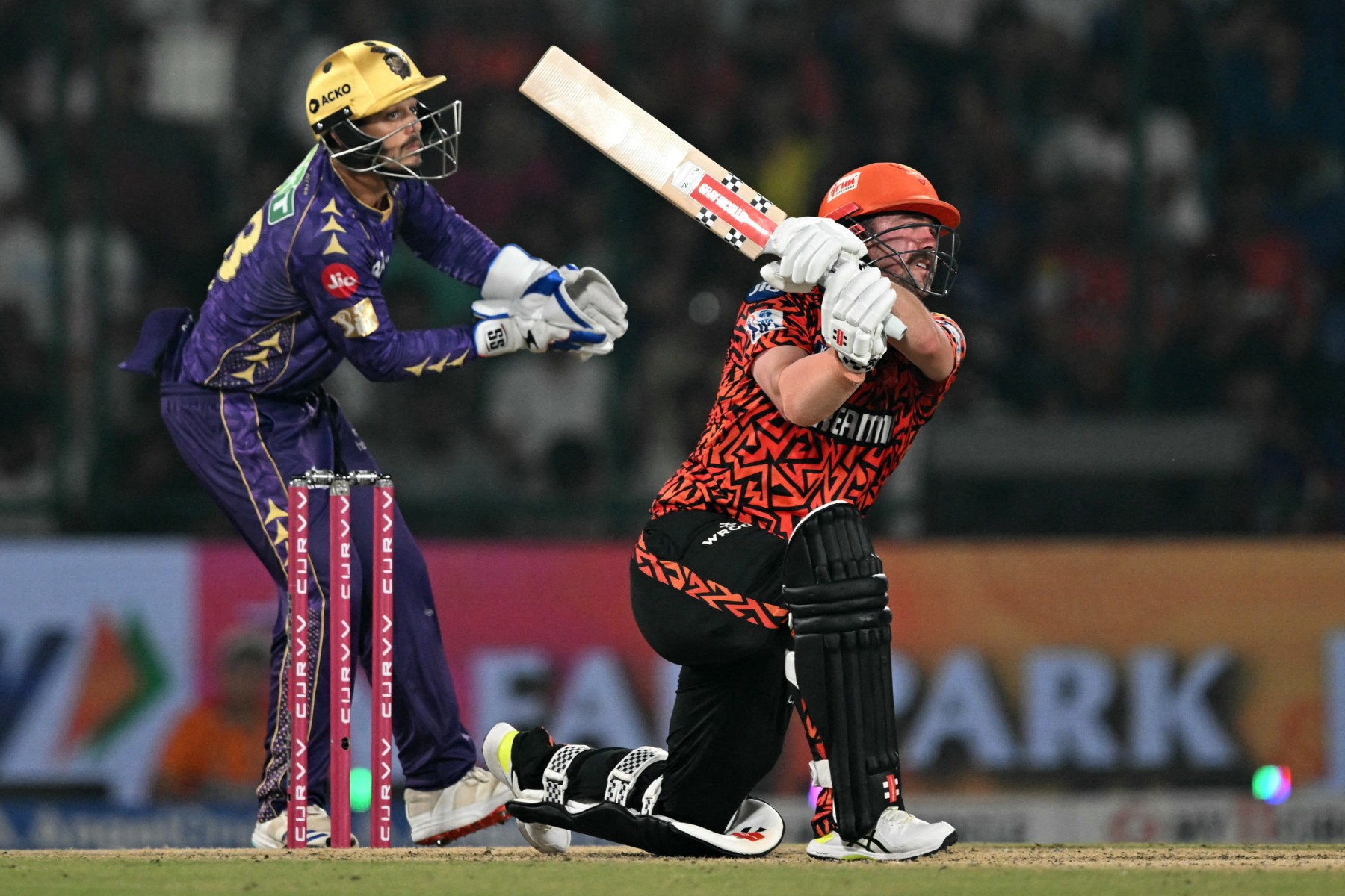 Will fans witness first ever 300-run total in IPL history?: Surging ...