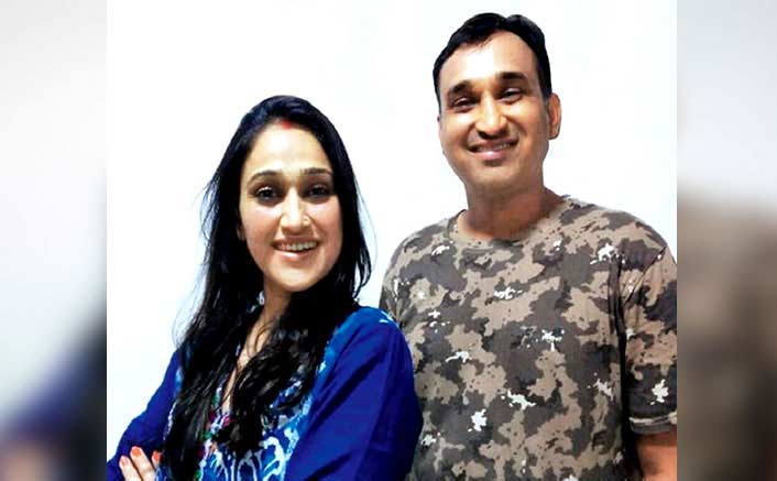 Disha Vakanis Father Bhim Vakani Passes Away | Ahmedabad Theatre Veteran