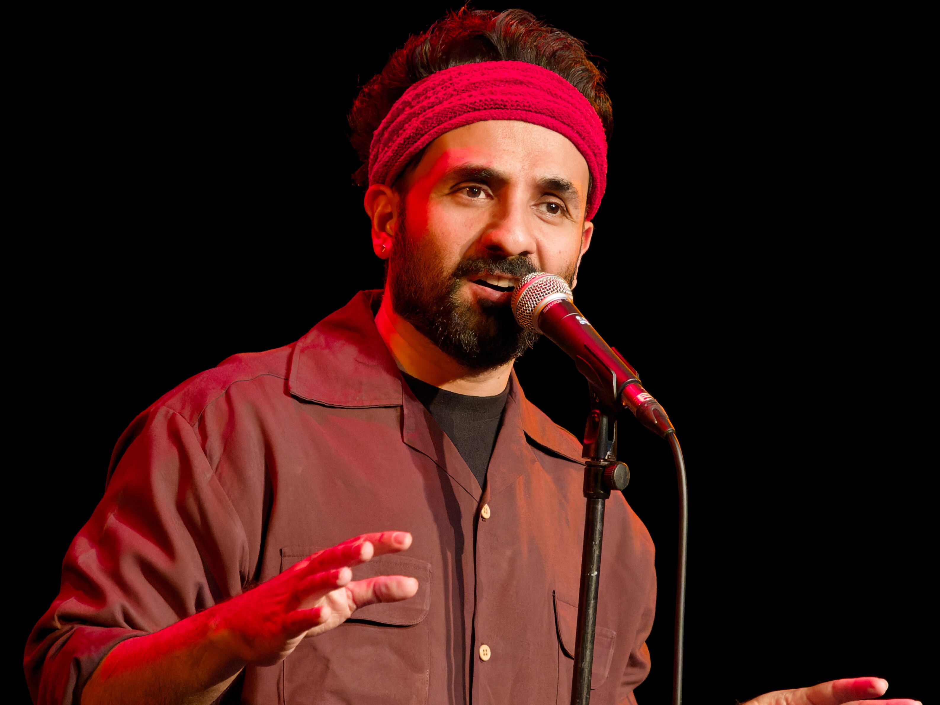 Vir Das Clarifies Identity: Half UP & Half Bihar, Not Bengali