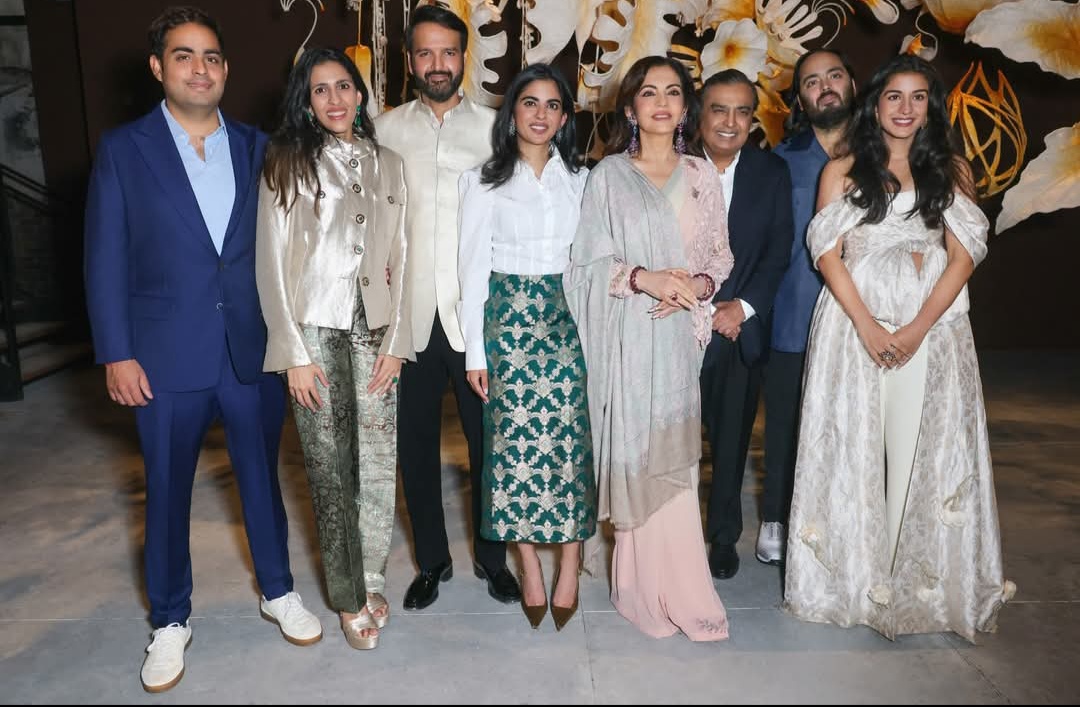 Isha Ambani Styling Look; Venice Biennale 2026 | Met Gala Fashion ...