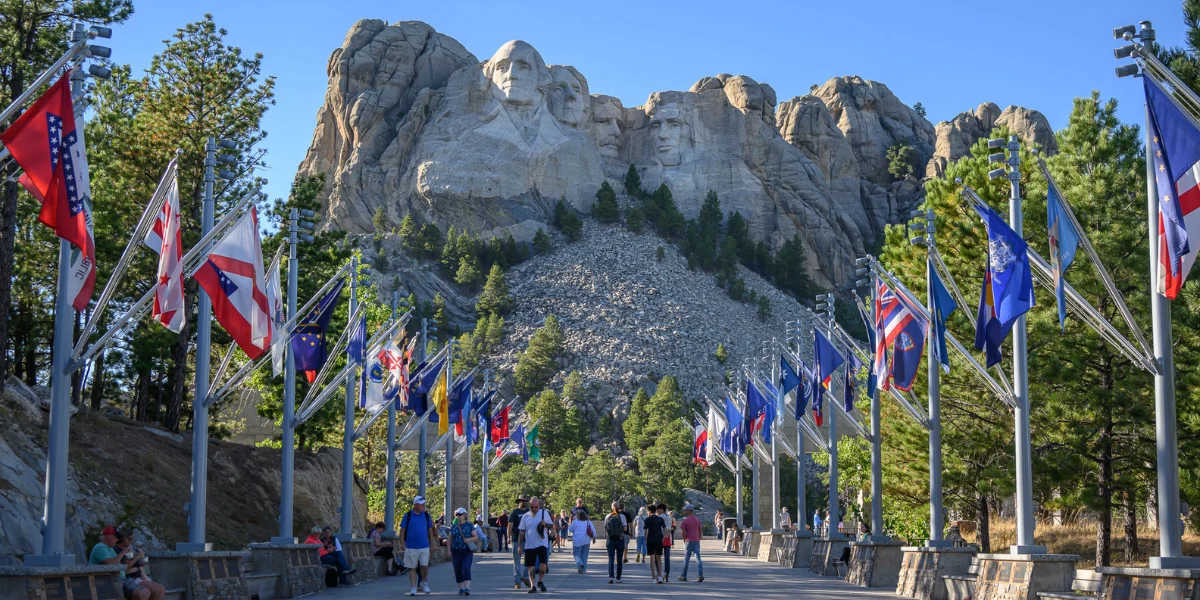 Donald Trump Mount Rushmore AI Photo Dream Plan; US Presidential ...