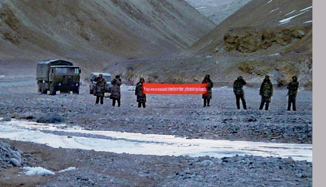Aerial transgression by Chinese helicopters in Ladakh | चीन के दो ...
