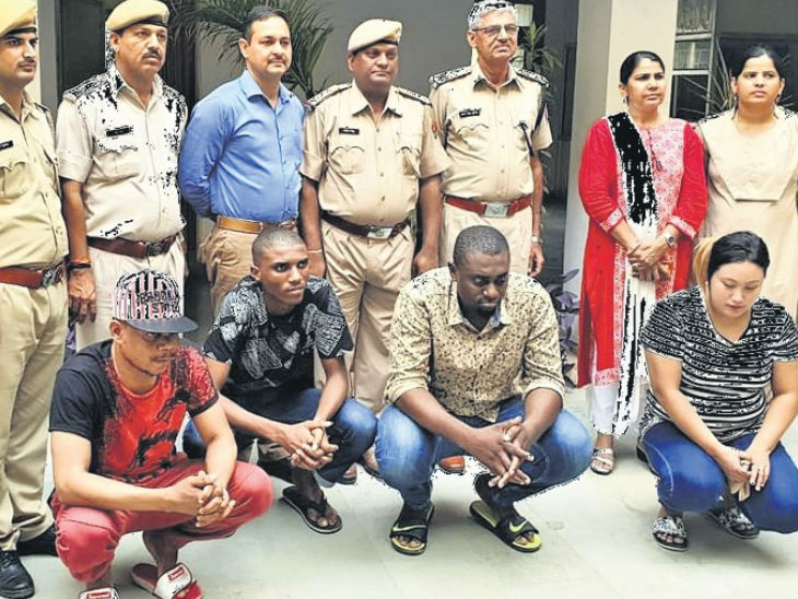 International Cyber Gang, 4 Nigerian Arrested | इंटरनेशनल साइबर गैंग ...