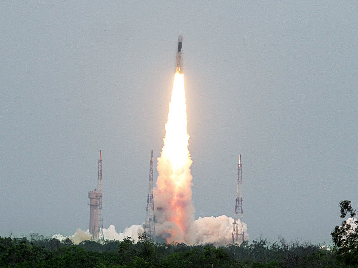 Chandrayaan-2 launch: ISRO Chandrayaan 2 Moon Mission Launch Latest ...
