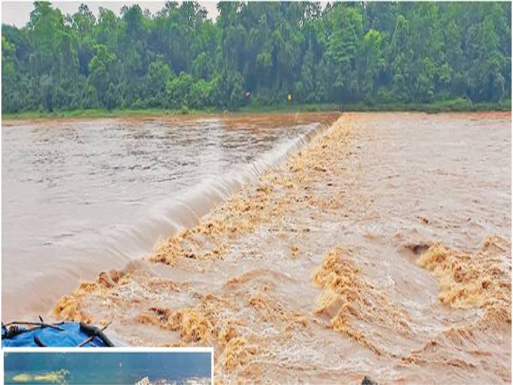 Flood in Ambika river with heavy rains | भारी बारिश से अंबिका नदी में ...