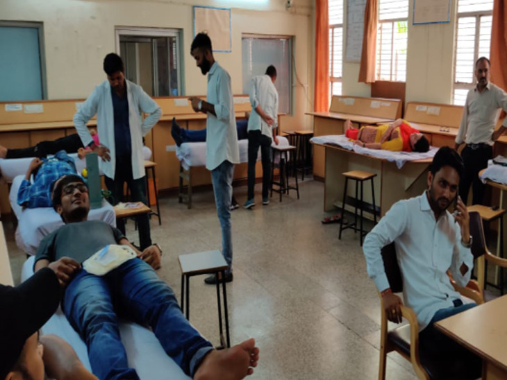 Blood donation camp organized in RIET College on the occasion of Gandhi ...