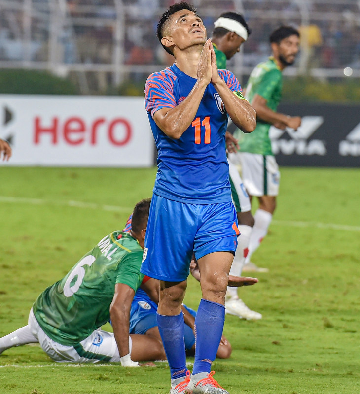 India Vs Bangladesh Football 2022 FIFA World Cup Qualifier, Sunil ...