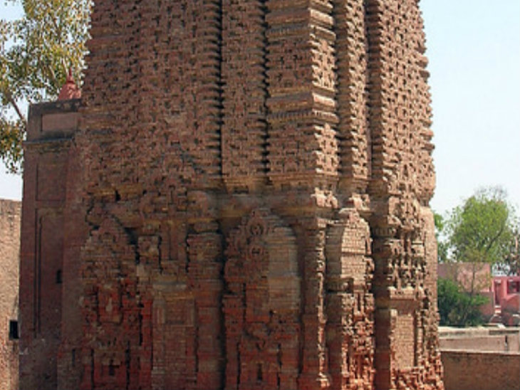 Kalayat, Every time a new face, is given a chance, this time a similar ...